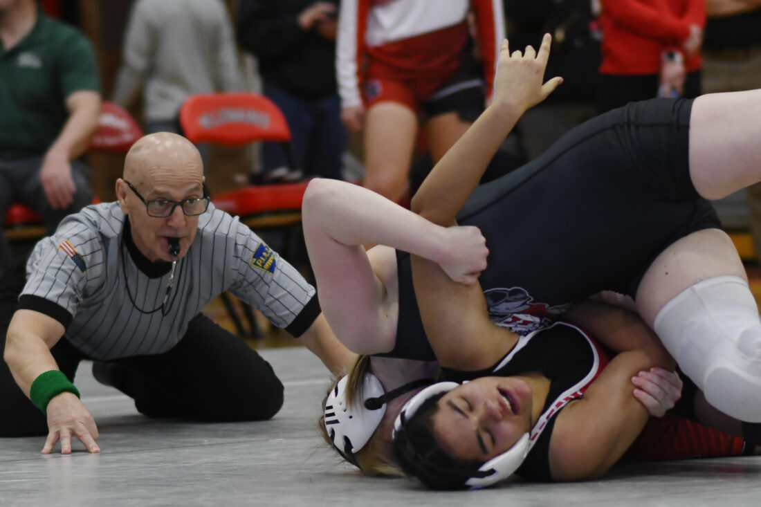 Thirteen area wrestlers compete for District 4 gold in girls wrestling ...